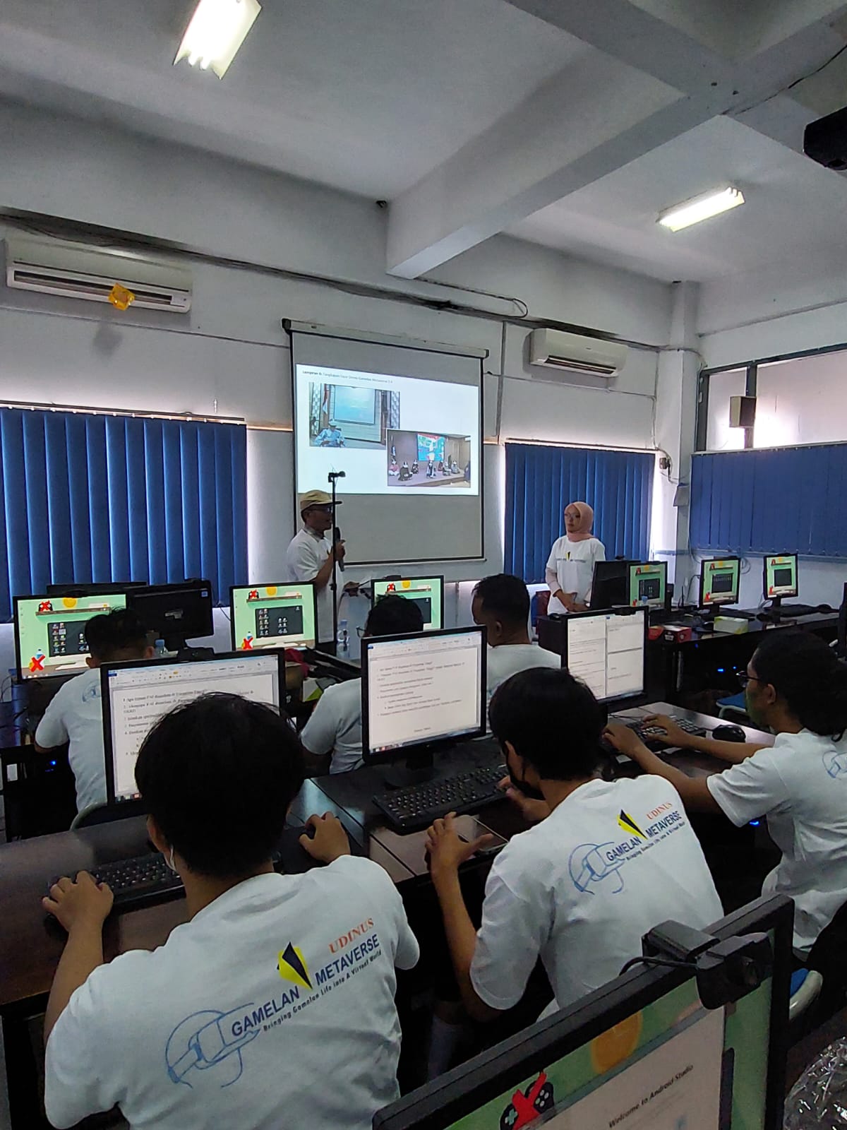 PRODI D-4 ANIMASI UDINUS GELAR DISKUSI BERSAMA DEMI TINGKATKAN RISET ...